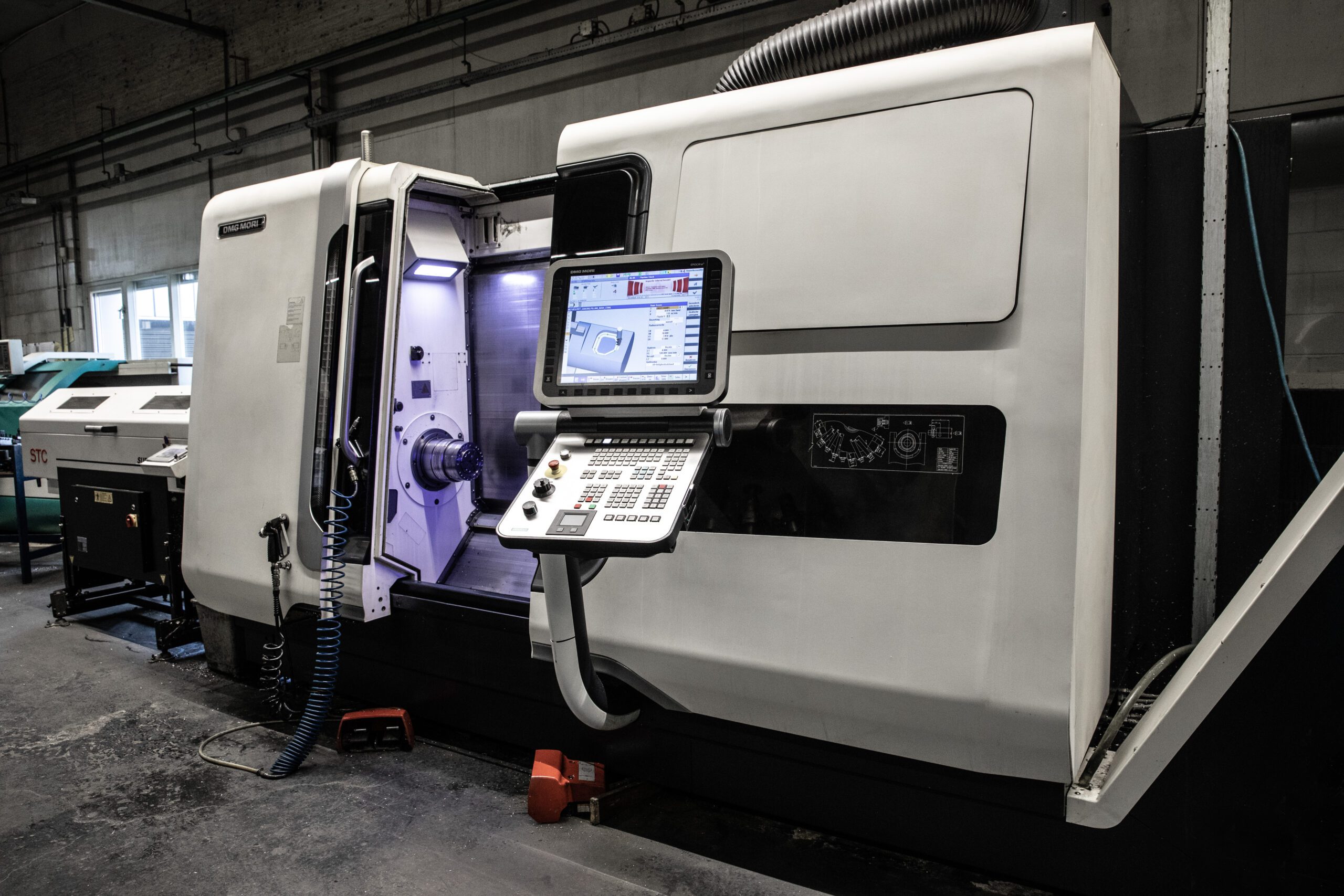 DMG Mori CTX Beta 800 Draai-/freesbank | RVS Montfoort