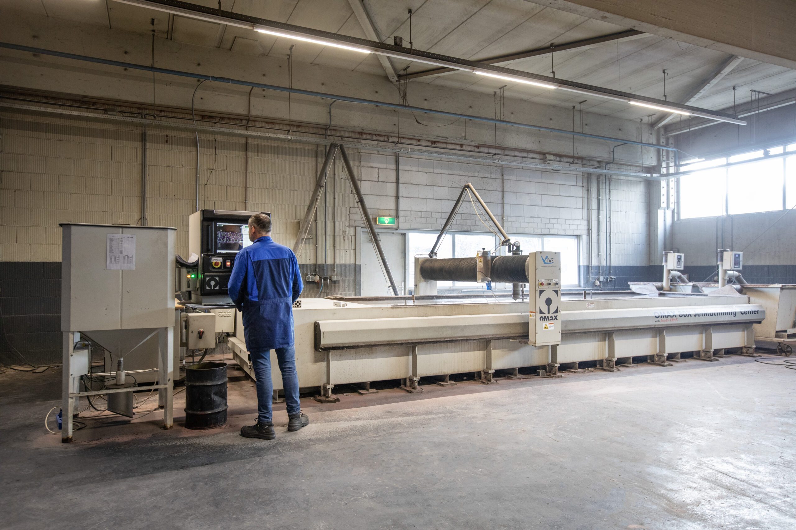 Omax WaterJet 80X Watersnijmachine | RVS Montfoort